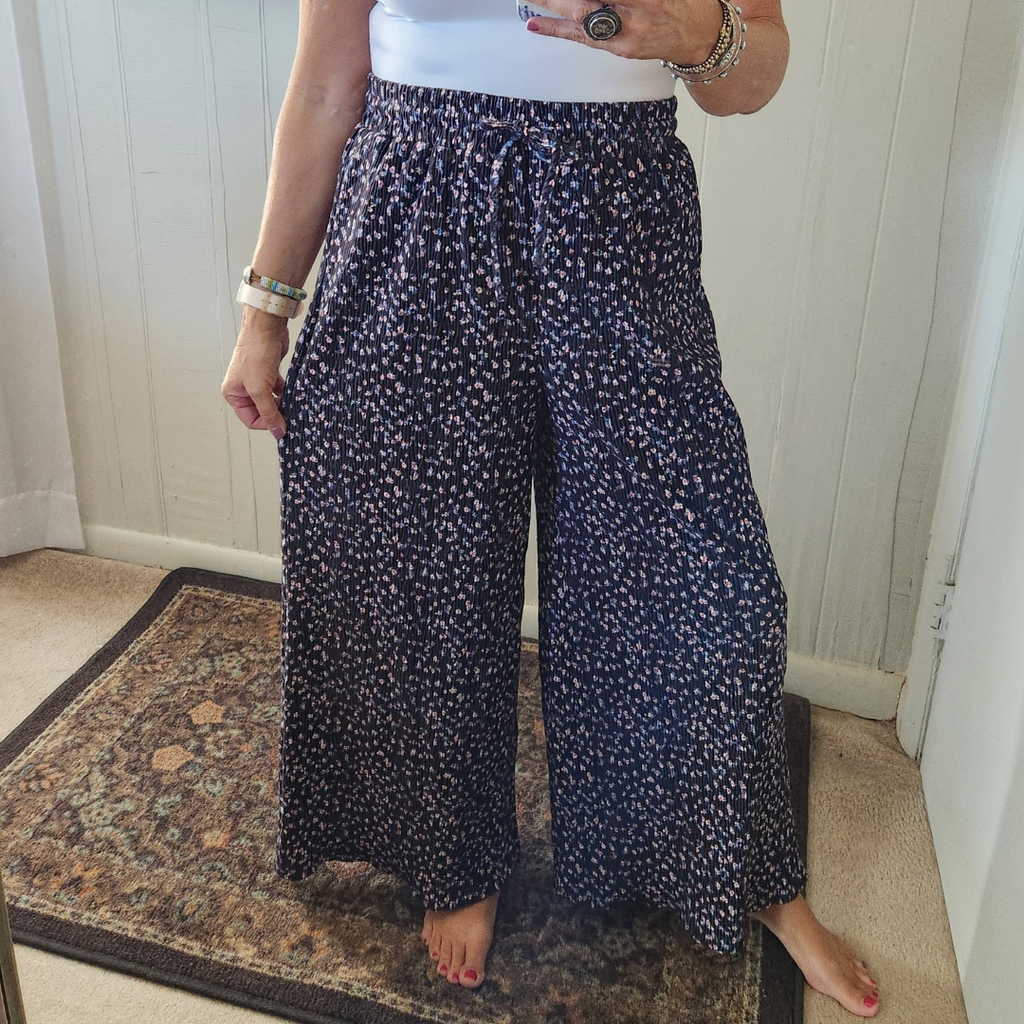 The Hammon Wide Leg Pants – U Bar and Company