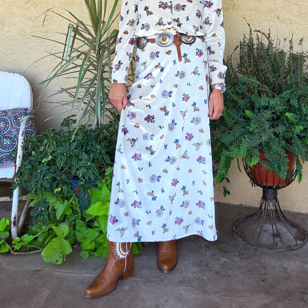 Tasha Polizzi Niko Velvet Skirt – U Bar and Company