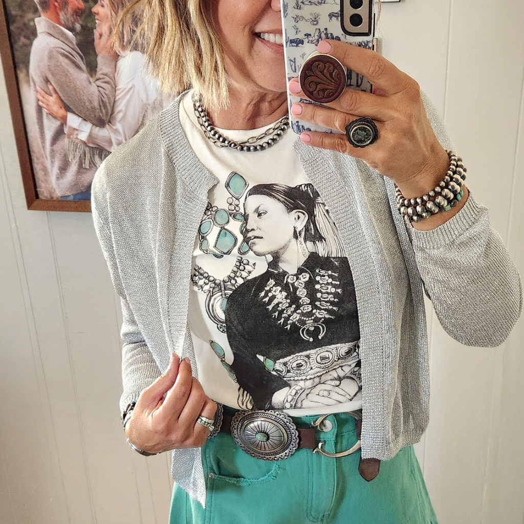 XO Native Treasures Tee – U Bar and Company