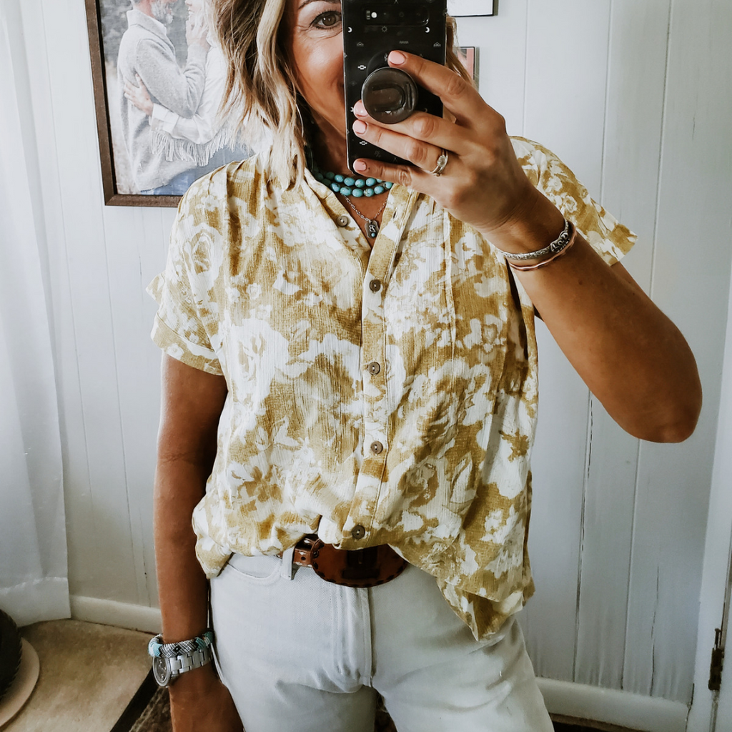 The Pawnee Top – U Bar and Company